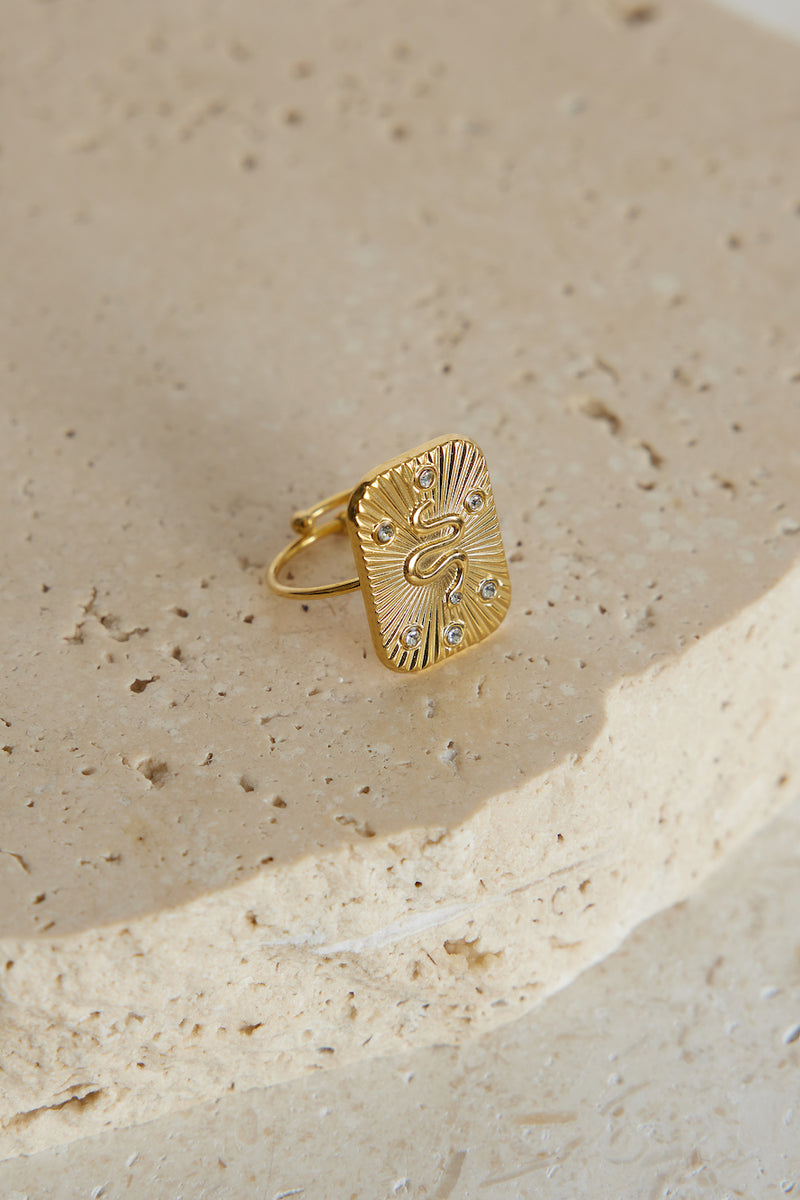 18k Gold Caught Your Eye Ring Fortunate One