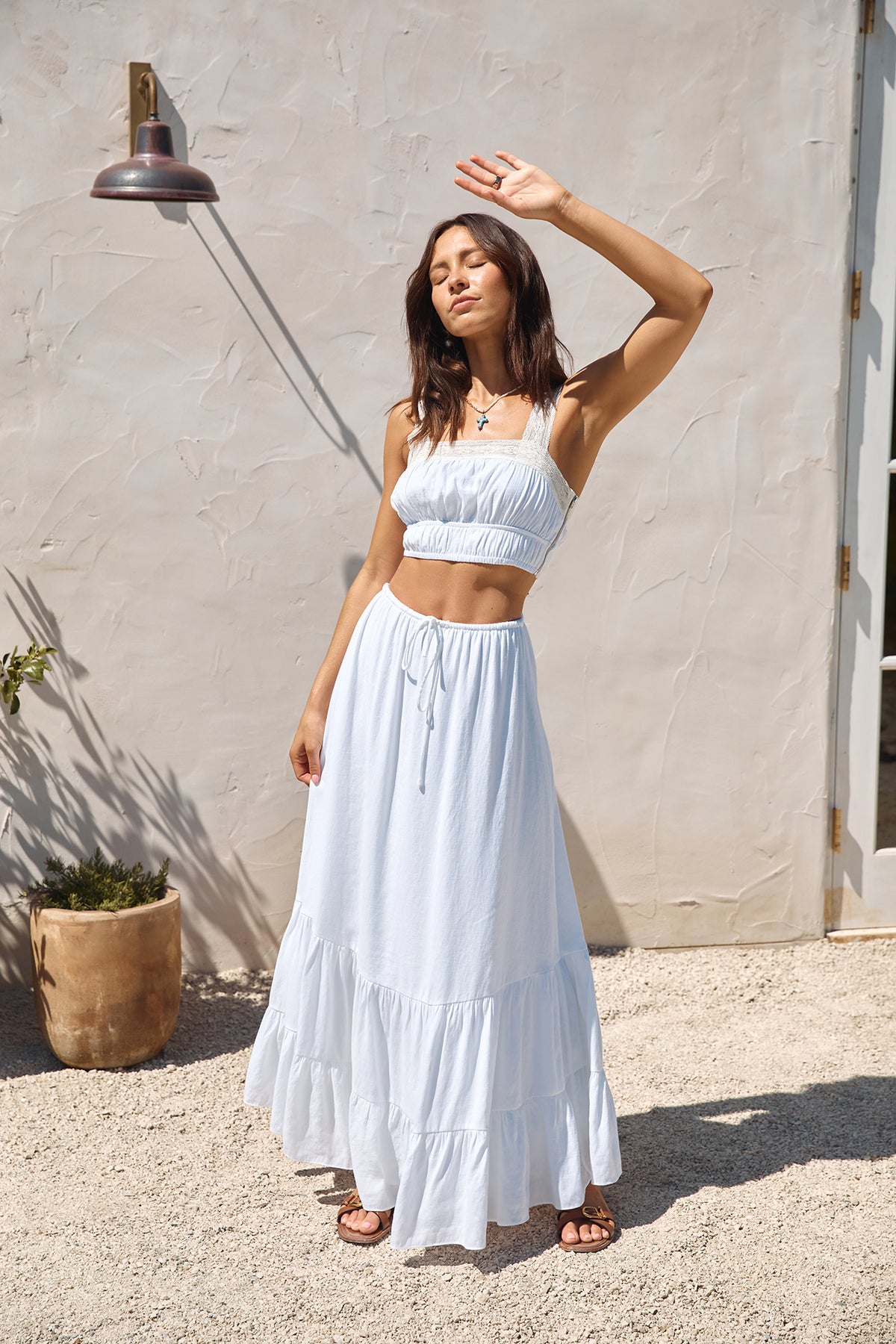 Luminous Beauty Set White | Fortunate One