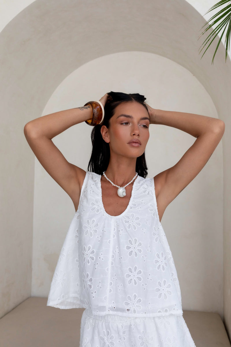 Kyra Top White | Fortunate One